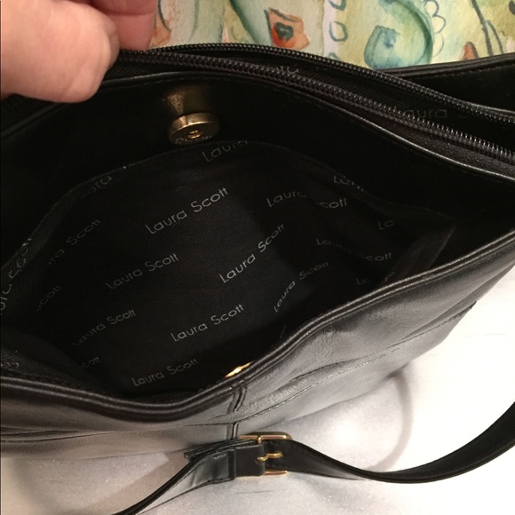 Laura Scott | Bags | Price Reduction Laura Scott Leather Purse | Poshmark